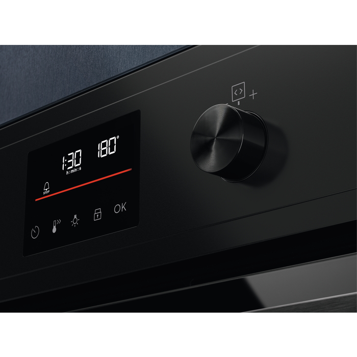 600 SurroundCook Varmluftsovn Ovn | Electrolux